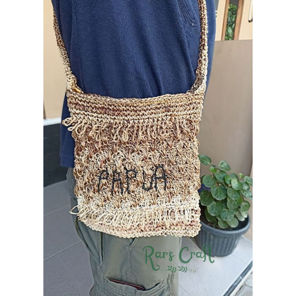Jual tas rajut papua cewe cowo, tas noken,tas selempang rajut, tas ...