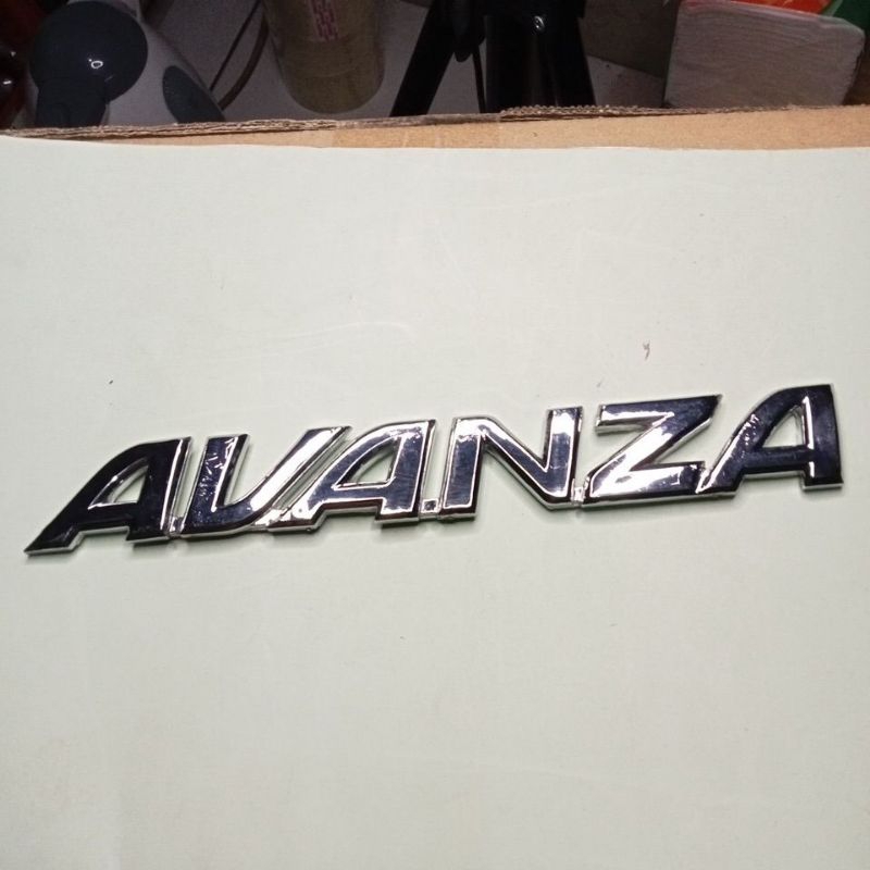 Jual EMBLEM TULISAN AVANZA generasi 1 dari TH2004-2011 SUDAH ADA ...