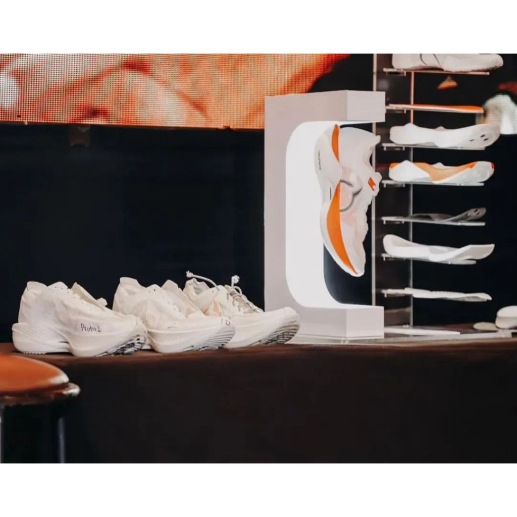 Jual ortuseight solar off white otrange sepatu running original ...