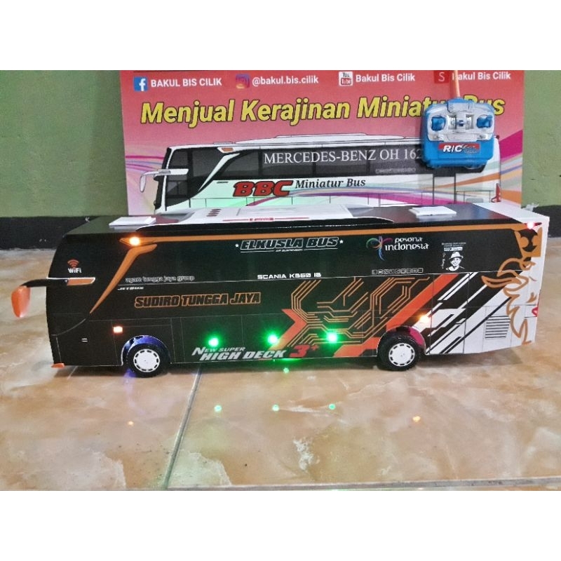 Jual Miniatur bus Remote Control DETIL TERBAIK !!! MODEL TERLENGKAP ...