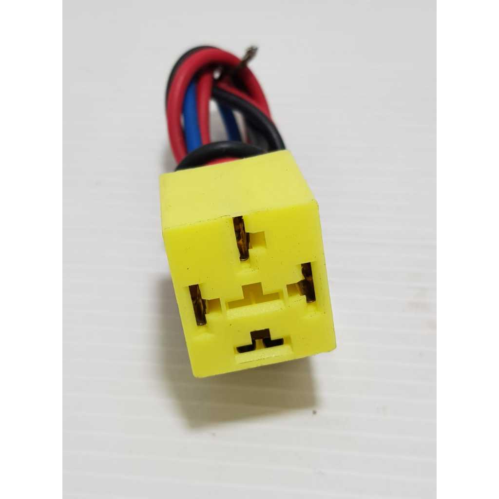 Jual Socket Soket Rumah Relay 4 Kaki 4 Pin Untuk Sepeda Motor dan Mobil ...