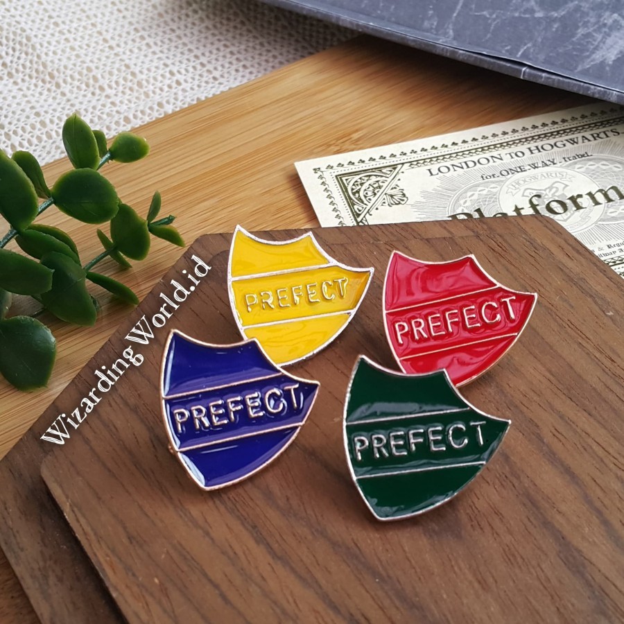 Jual Pin Prefect House Asrama Harry Potter Bros | Shopee Indonesia