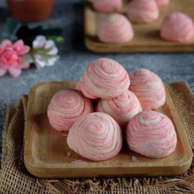 Jual Bakpia Mumboel/Kue Pia Mumbul/ Kue Pia Ulir/ Hits/Enak dan Mantap ...