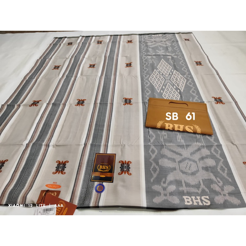 Jual Sarung BHS Clasic Bronze type SONGKET timbul, SSA, SSB, SSF(COD/BAYAR DI TEMPAT) | Shopee ...