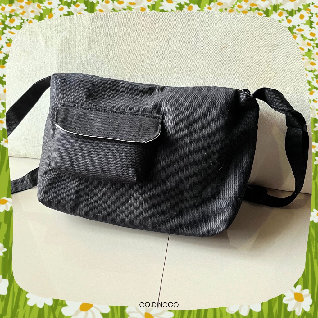 Jual GD - Tas kanvas selempang premium dengan inner kantong | Shopee ...