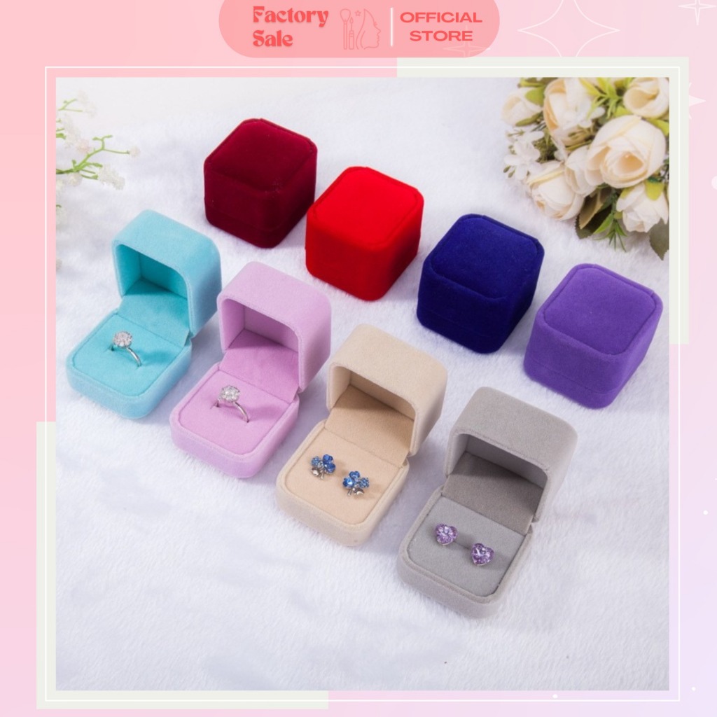 Jual Box Kotak Cincin Perhiasan Mini Travel Jewelry Box Penyimpanan ...