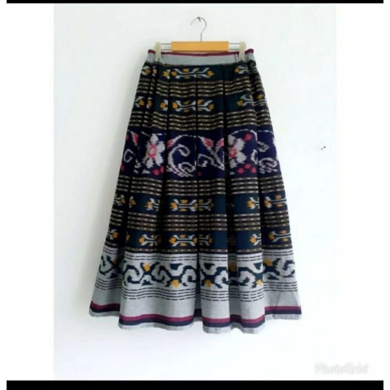 Jual ROK TENUN MODEL WIRU(LIPATAN), ROK FORMAL, ROK KERJA, ROK PESTA ...