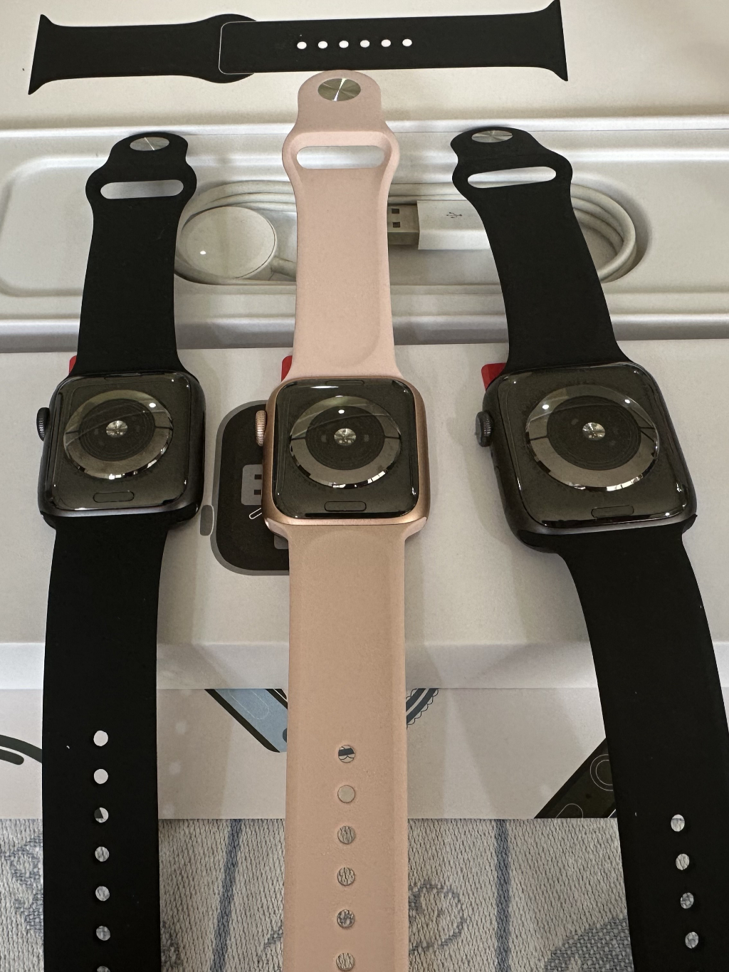 Jual Apple Watch 4/iwatch Seri 4 40MM 44MM Second FULLSET LIKE NEW ...