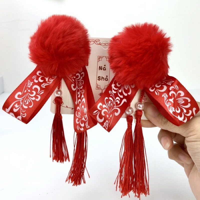 Jual jepit rambut imlek jepit rambut pompom merah import | Shopee Indonesia