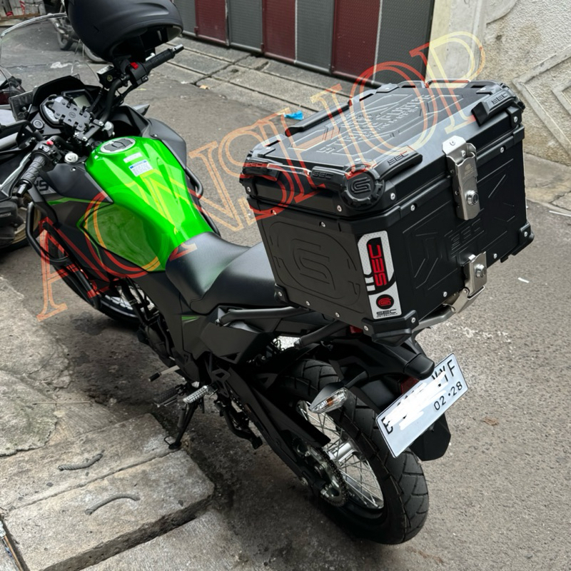 Jual Box Motor Touring Sec Strike Force 45 Liter Tail Top Box Versys ...