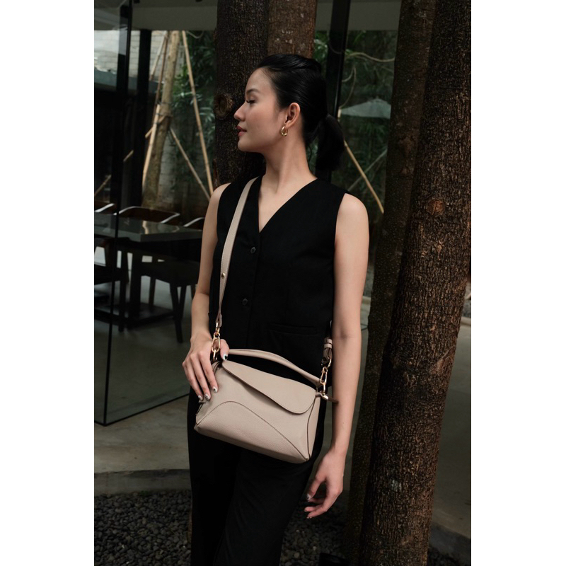 Jual KAMI - Lou Bag 2.0 - Tas Wanita | Shopee Indonesia