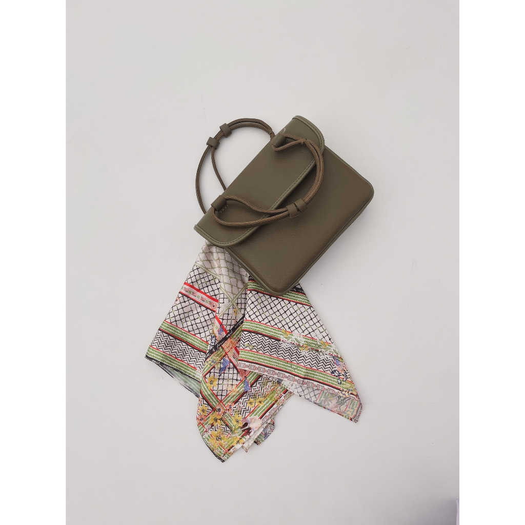 Jual THE SABA - (LAST STOCK) TUDDA SATEEN MINI SCARF 60x60 | Shopee ...