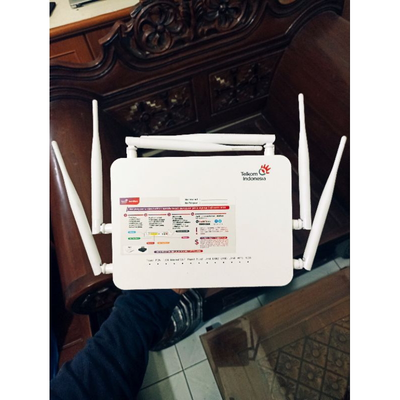 Jual ROUTER ZTE F670 PREMIUM V2 LIKE NEW MORMAL DAN ADAPTOR | Shopee ...