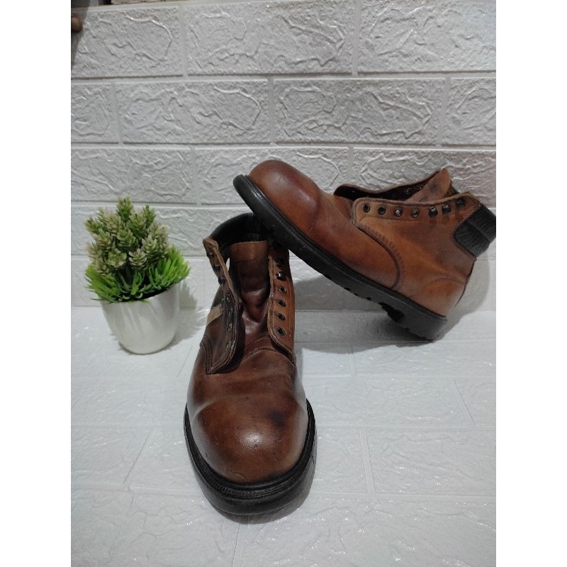 Jual Sepatu Red Wing Preloved Second | Shopee Indonesia