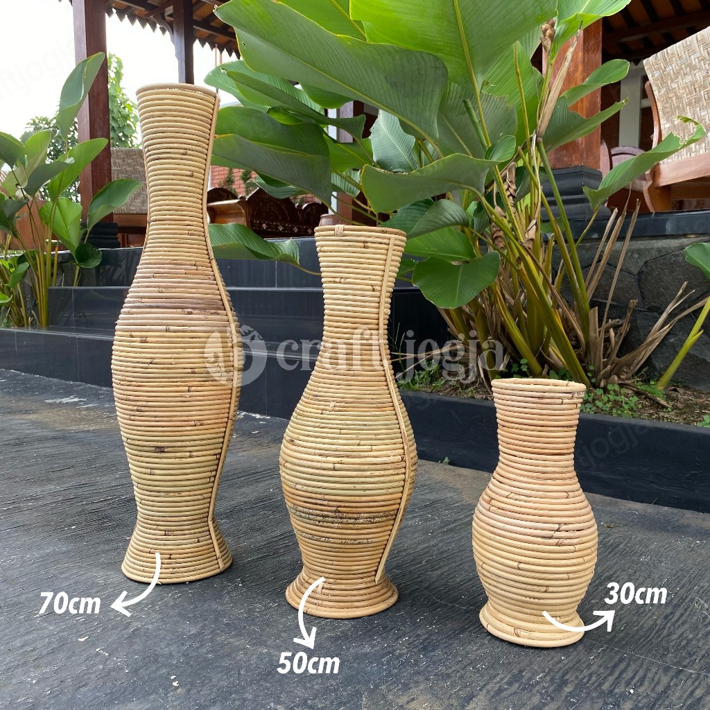 Jual Vas Bunga Rotan Atau Guci Rotan Tempat Bunga Kering Dekorasi Rumah ...