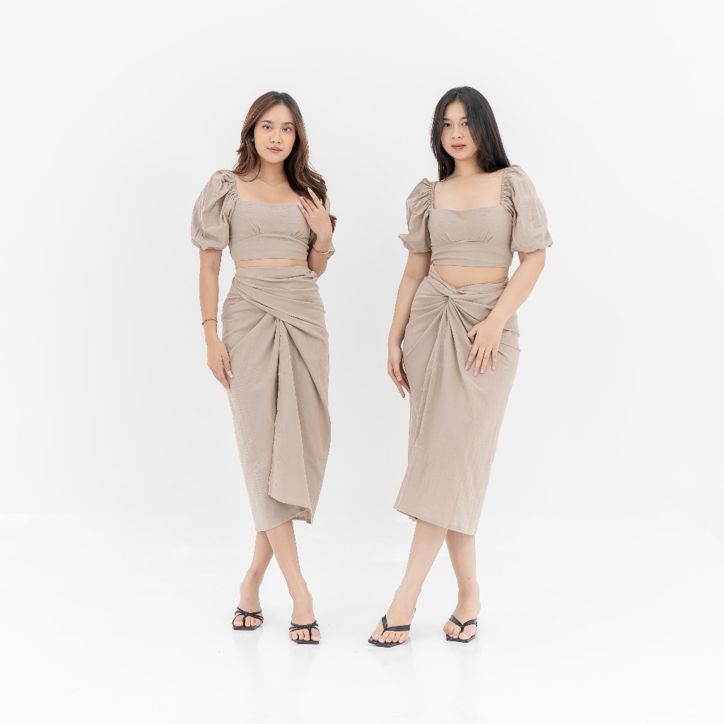 Jual [GURLBUCKET] Ramusy Set / Top / Skirt / Atasan / Rok / Oneset ...