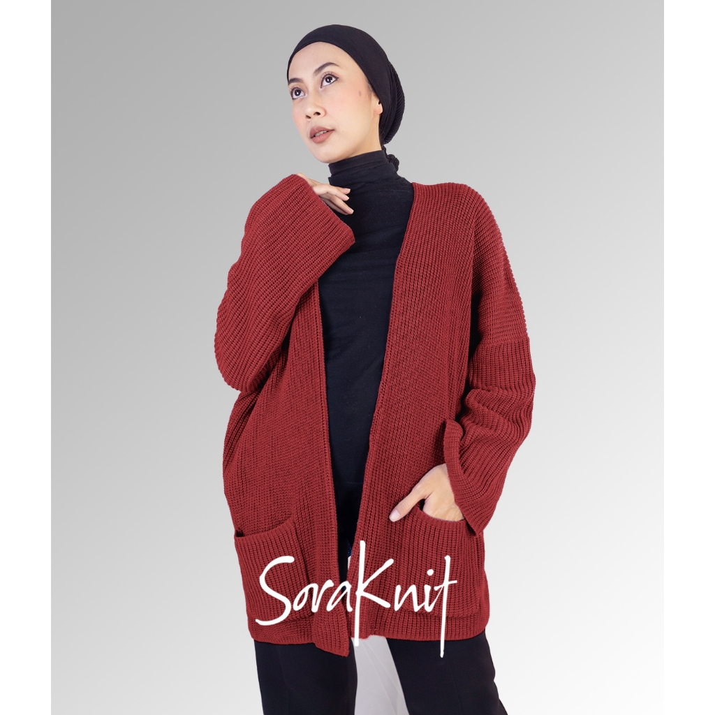 Jual Premium Sweater Cardigan Rajut Wanita Korea Oversize Knit wear Kardigan polos jumbo Dijamin ...