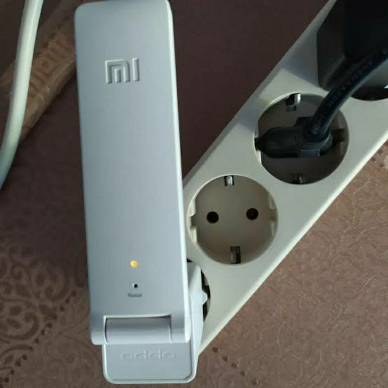 Jual Repeater 2 Usb 300mbps / penguat sinyal wifi Second Normal ...