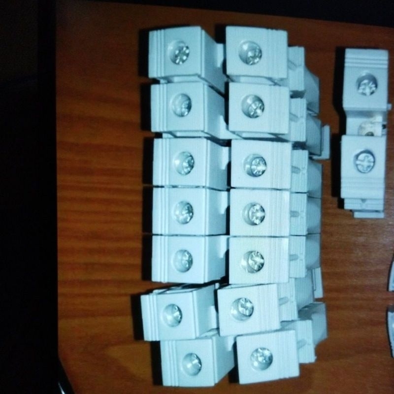 Jual TERMINAL BLOCK VIKING 6MM 6 MM LEGRAND TIPE 037162 | Shopee Indonesia