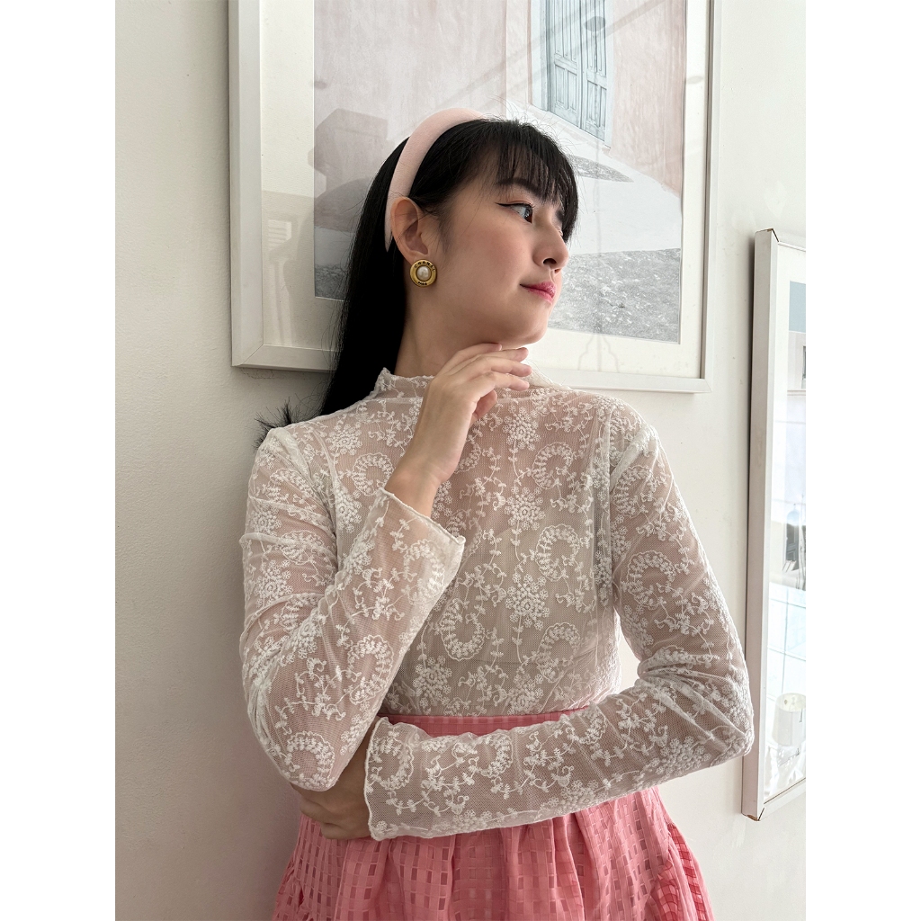 Jual EESOME Lacey Top Off White (x CherryDreamy) / Lace Fabric / Manset ...