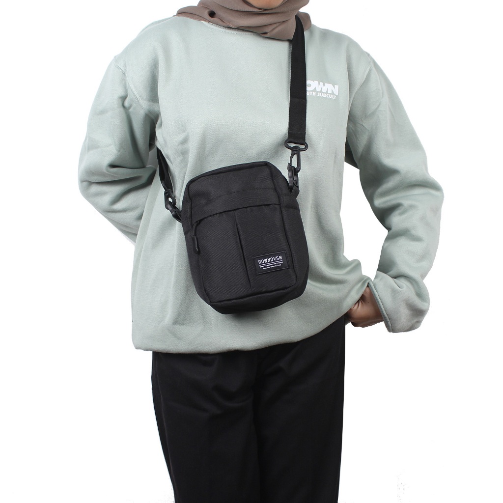 Jual Rown Division Warehouse Slingbag - Rowndvsn Tas Selempang Paquito ...