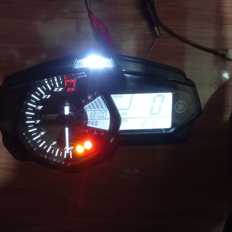 Jual speedometer kilometer spidometer yamaha r25 r 25 mt25 mt 25 old ...