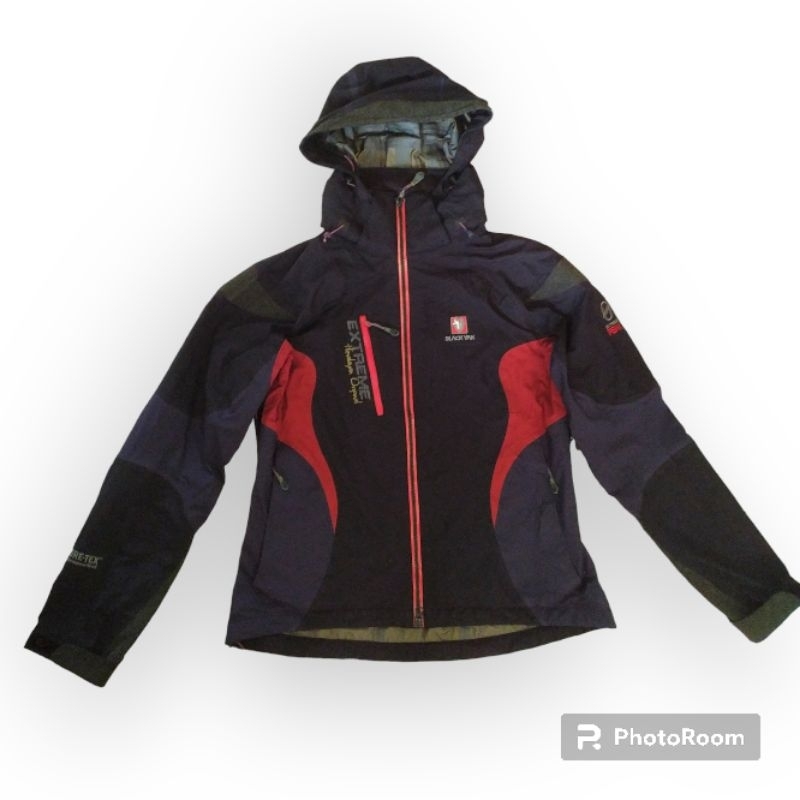 Jual Jaket outdoor/jaket gopcore blackyak/jaket goretex blackyak/jaket ...