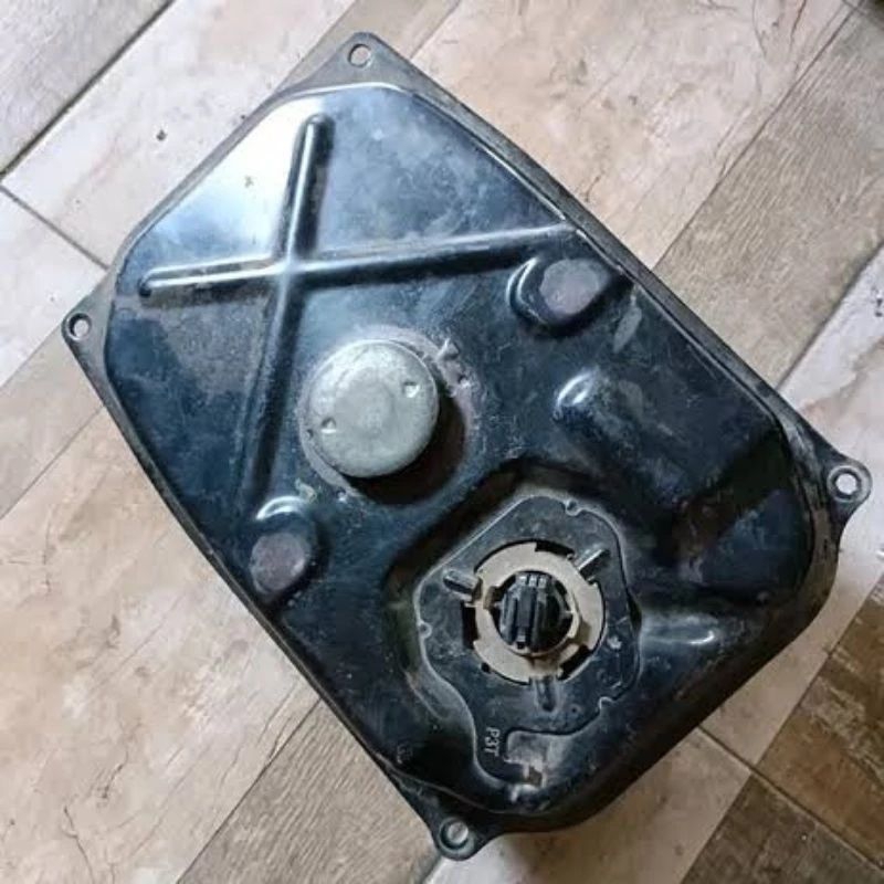 Jual Tangki Tengki Bensin Supra X 125/Karisma 125/Revo lama/Supra Fit ...