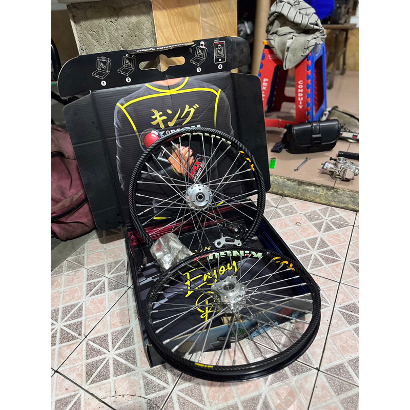 Jual Velg kingu carbon / rim King u carbon ninja / velg king u / rim ...