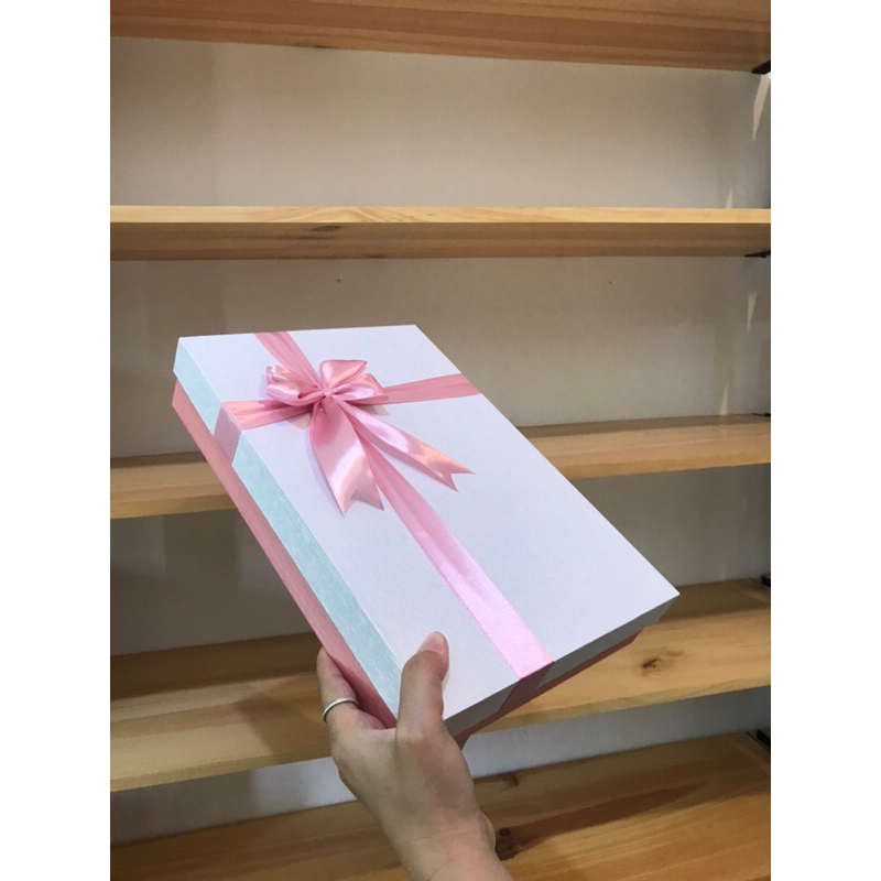 Jual Gift Box Baju - Kotak kado Baju - Kotak kado Pakaian | Shopee ...