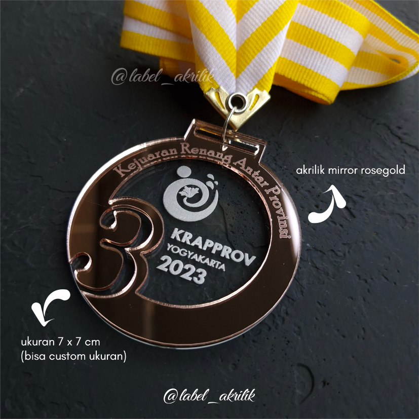 Jual Medali Custom Akrilik/ Medali Wisuda Graduation/ Medali Kejuaraan | Shopee Indonesia