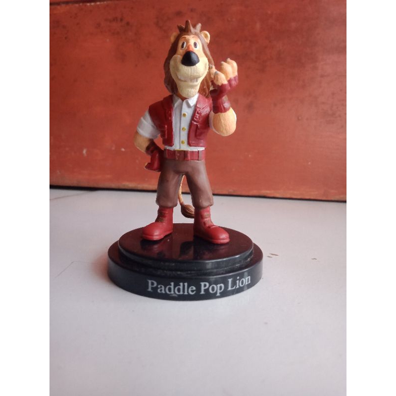 Jual figure paddle pop lion,karet padat 1pc. | Shopee Indonesia