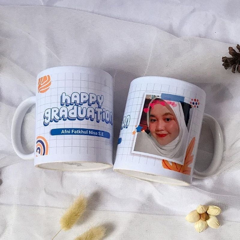 Jual Cetak Mug Custom Wisuda / Kado Wisuda/ Lulusan Sekolah | Shopee ...