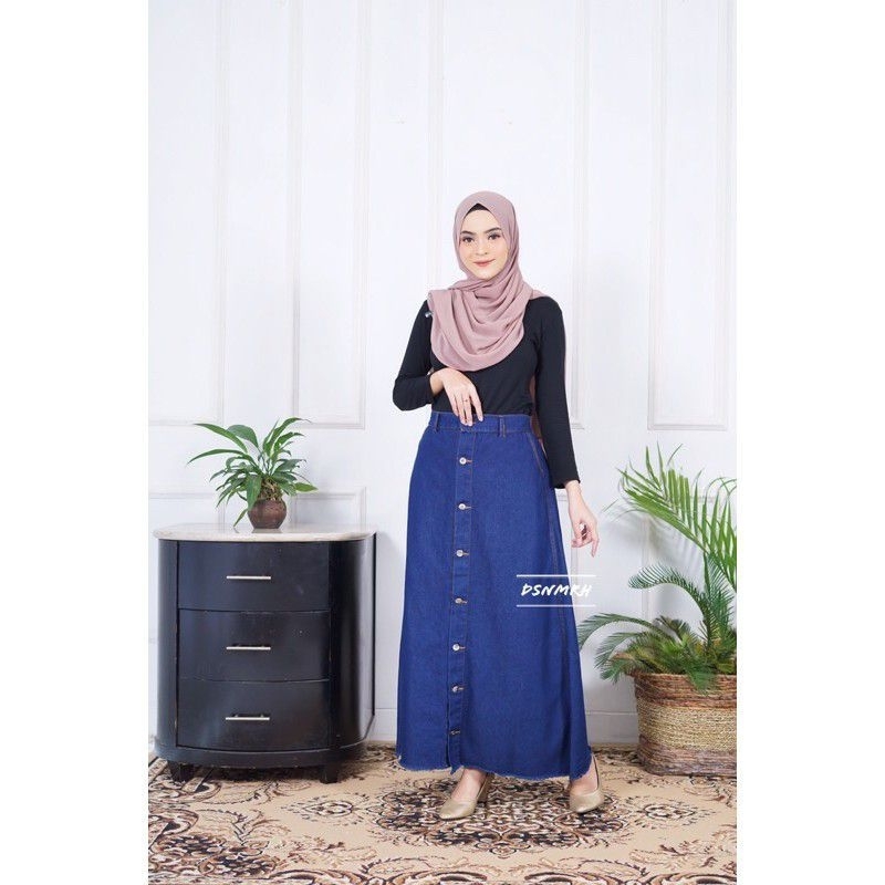Jual ROK JEANS HITAM/PUTIH //Rok Jeans Span Panjang Gisca Kancing Depan ...