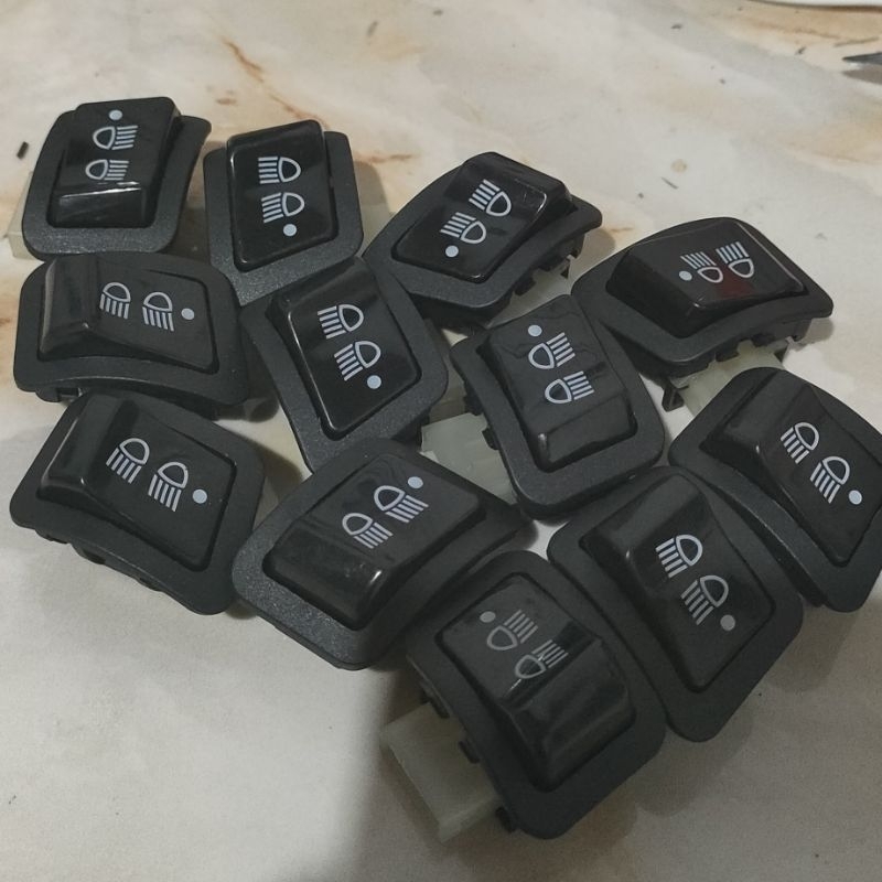 Jual Saklar 3 mode Agar lampu motor bisa off low hi PNP | Shopee Indonesia