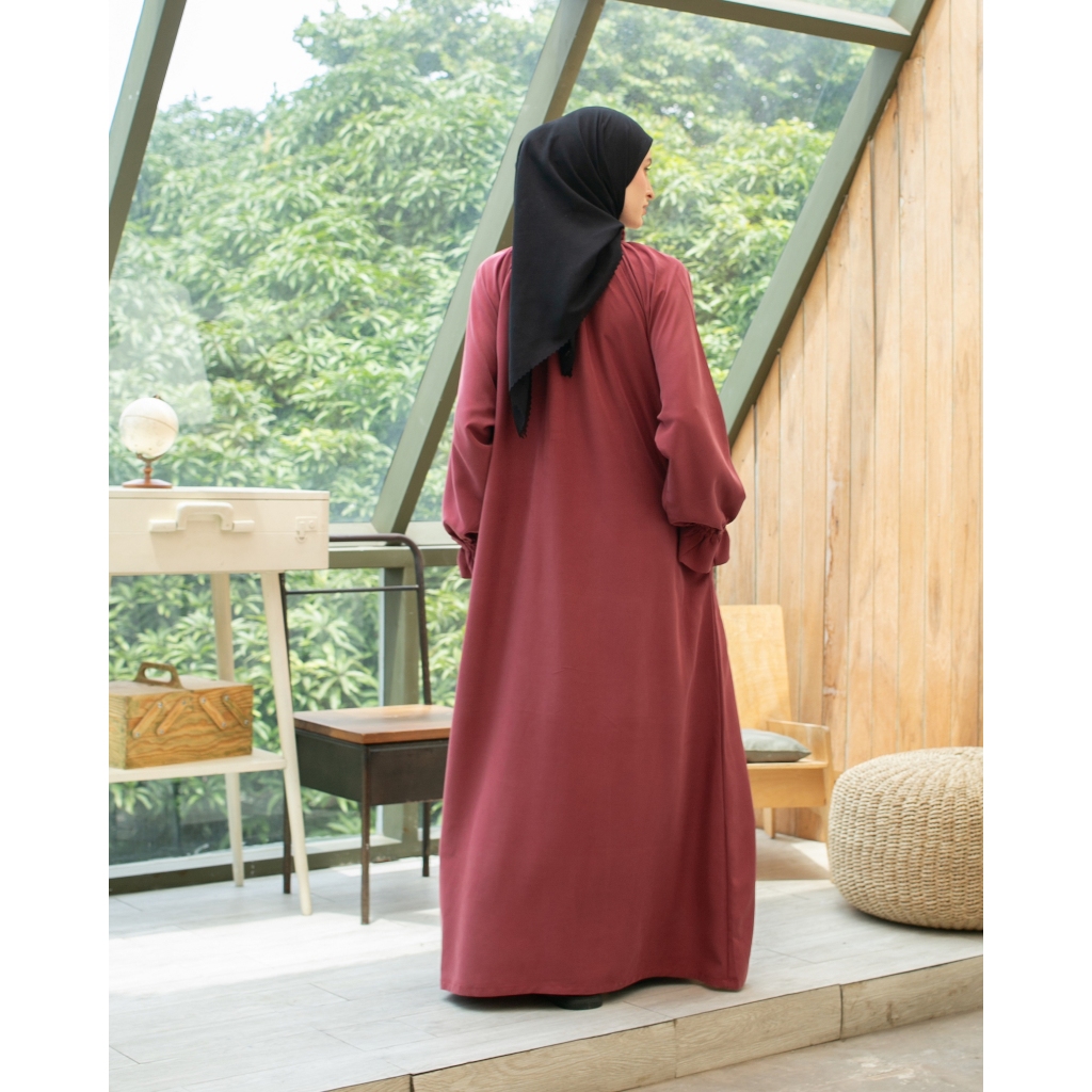 Jual ABAYA MAROON - RAGLAN ABAYA - NADYA WIDE ABAYA | Shopee Indonesia