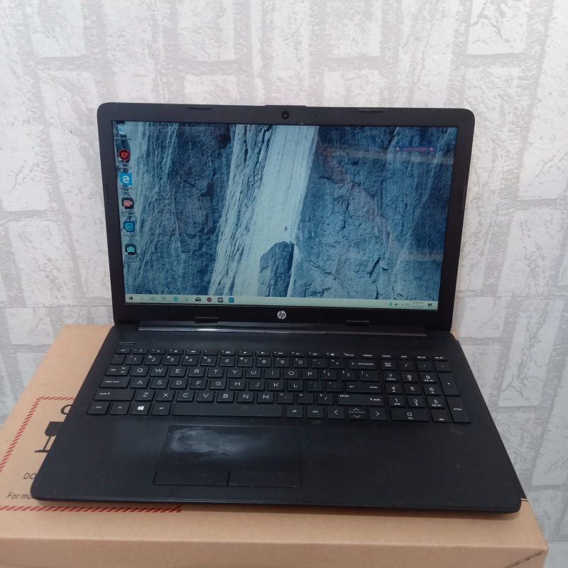 Jual Laptop Hp 15 - bd0005AU, Amd E2-9000e, Gen 7Th, Amd Radeon R2 Graphics, Ram 4 / 500Gb, Seri ...