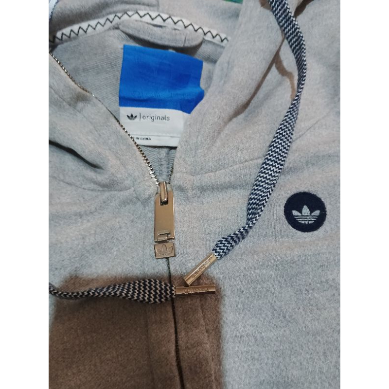 Jual Adidas logo bunga | Shopee Indonesia