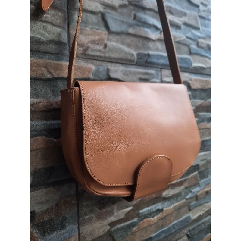 Jual Slingbag LE-JUNEV - TAS PRELOVED BRANDED ORIGINAL | Shopee Indonesia