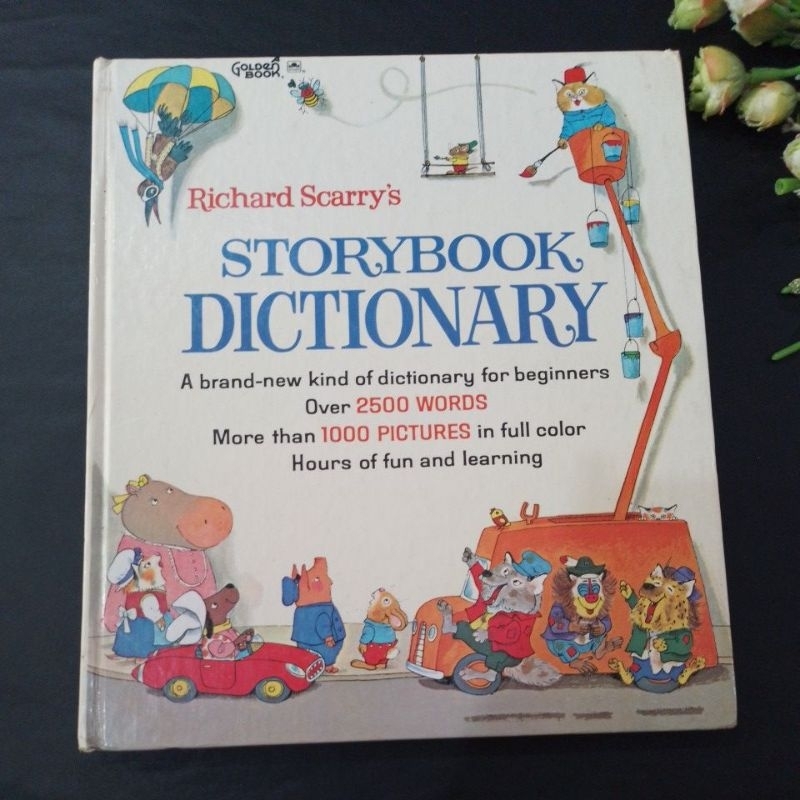 Jual storybook dictionary richard scarrys preloved | Shopee Indonesia