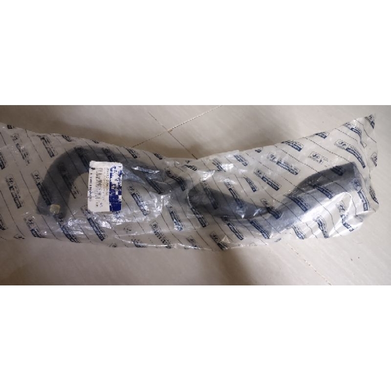 Jual selang radiator bawah hyundai accent, bimantara cakra. | Shopee ...