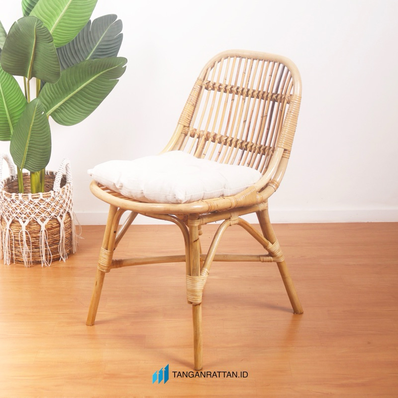 Jual Kursi Teras Cafe Rotan Minimalis Dengan Bantal / Kursi Santai ...