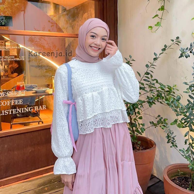 Jual LEELA TOP | blouse korea | blouse kekinia | blouse brukat| atasan brukat | Shopee Indonesia