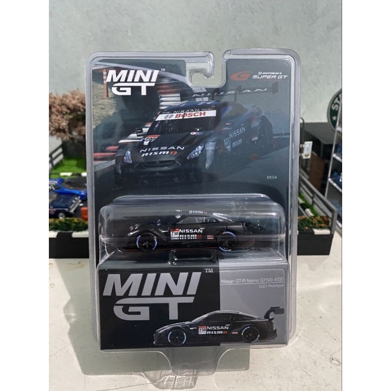 Jual Mini GT Nissan Skyline GTR R35 Nismo GT500 #230 No 594 Blister ...