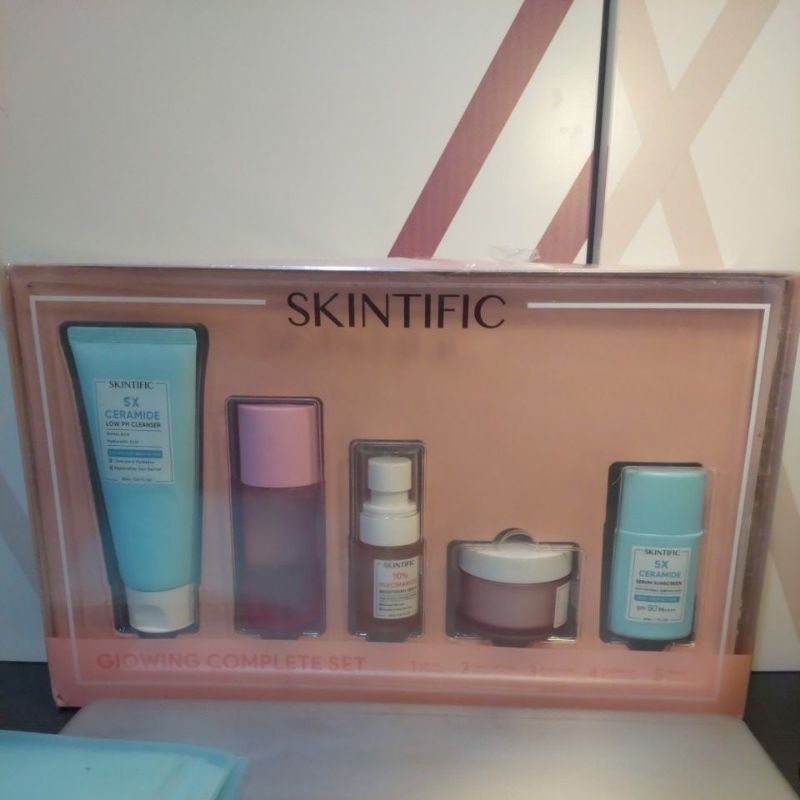Jual SKINTIFIC Glowing Complete Set 5pcs size besar (moist, sunscreen ...
