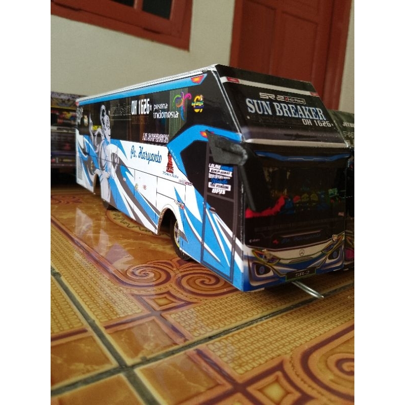 Jual miniatur bus telolet Jet Bus 5 | Shopee Indonesia