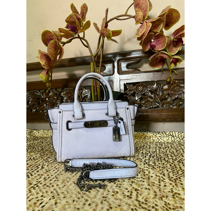 Jual tas coach swagger x ariana grande (limeted edition) collaboration ...