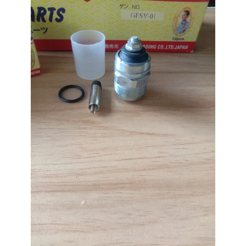 Jual switch selenoid bospom injektor panther elf kijang L300 diesel 12 ...