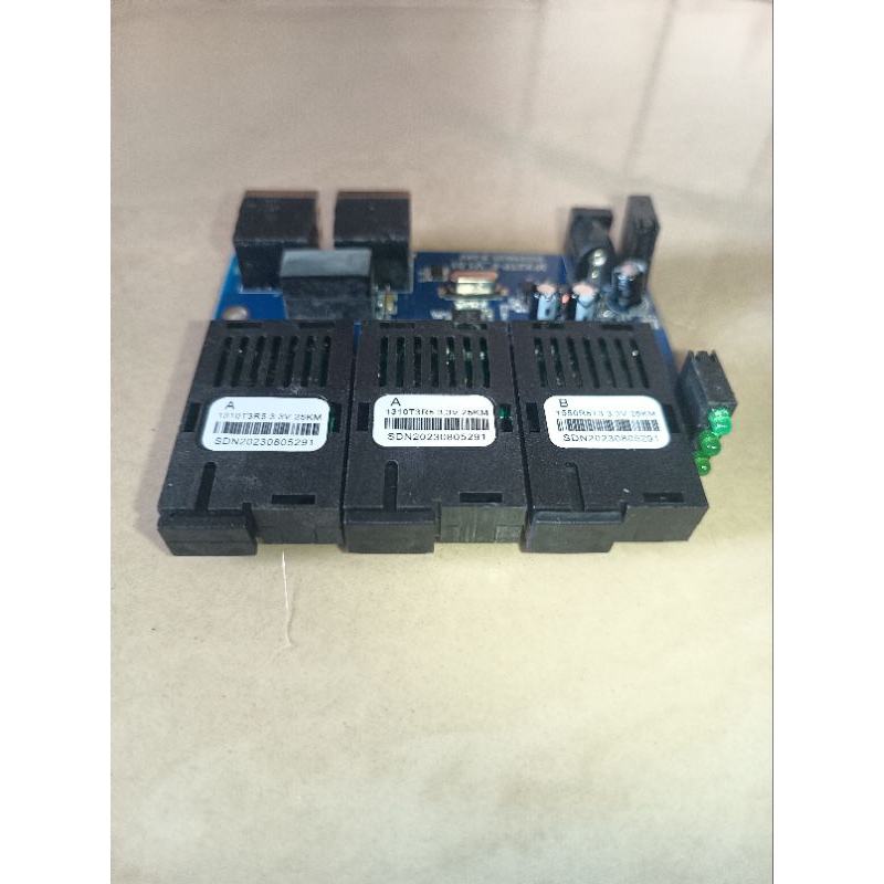 Jual Media Converter HTB 3FO 2LAN AAB 25KM 100Mbps Seport PoE | Shopee ...