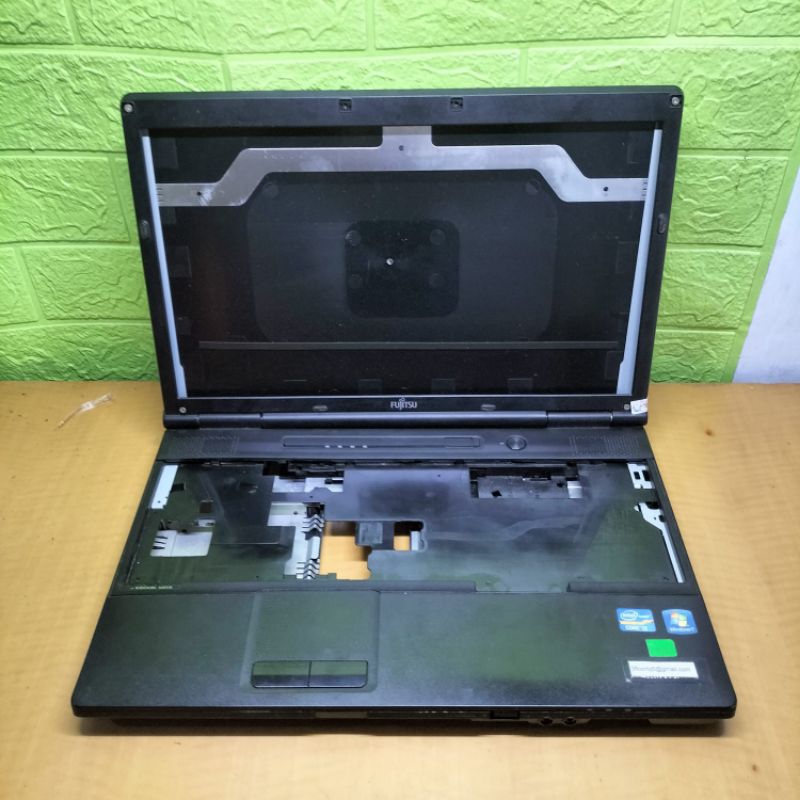 Jual Kesing Case Casing Laptop Fujitsu Lifebook a561/D | Shopee Indonesia